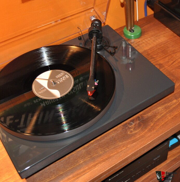 Pro-Ject Xpression III with Ortofon 2M Bronze For Sale - Canuck Audio Mart