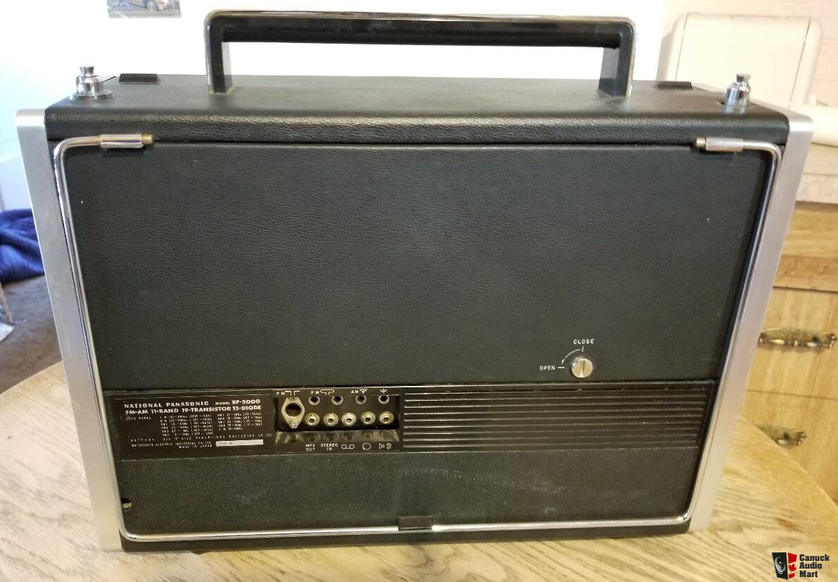 National Panasonic RF-5000 Vintage Transistor Radio - 11 Bands Big Boy ...