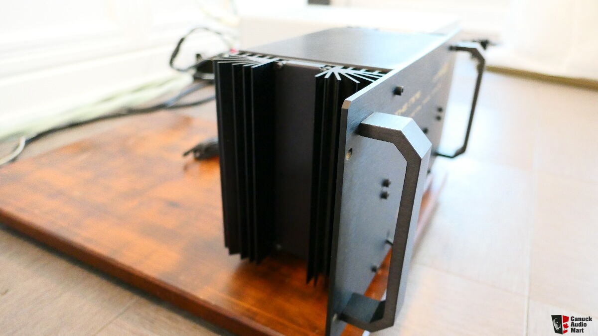 SUMO THE NINE PURE CLASS A POWER Amplifier Photo #1920105 - UK Audio Mart