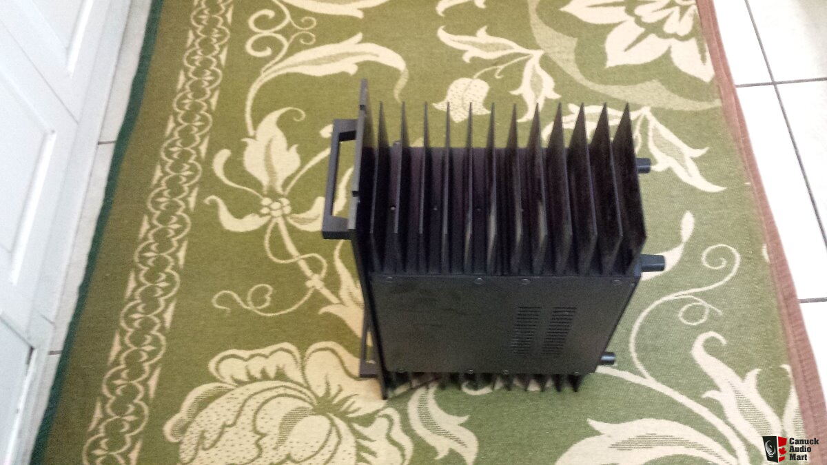 Threshold 400A Class A Power Amplifier something its shorted internally ...