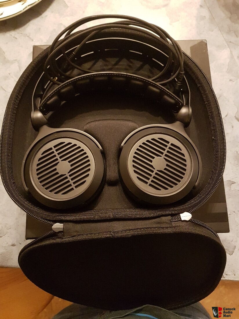 Monoprice Monolith M560 Planar Headphones Photo #1928025 - US Audio Mart