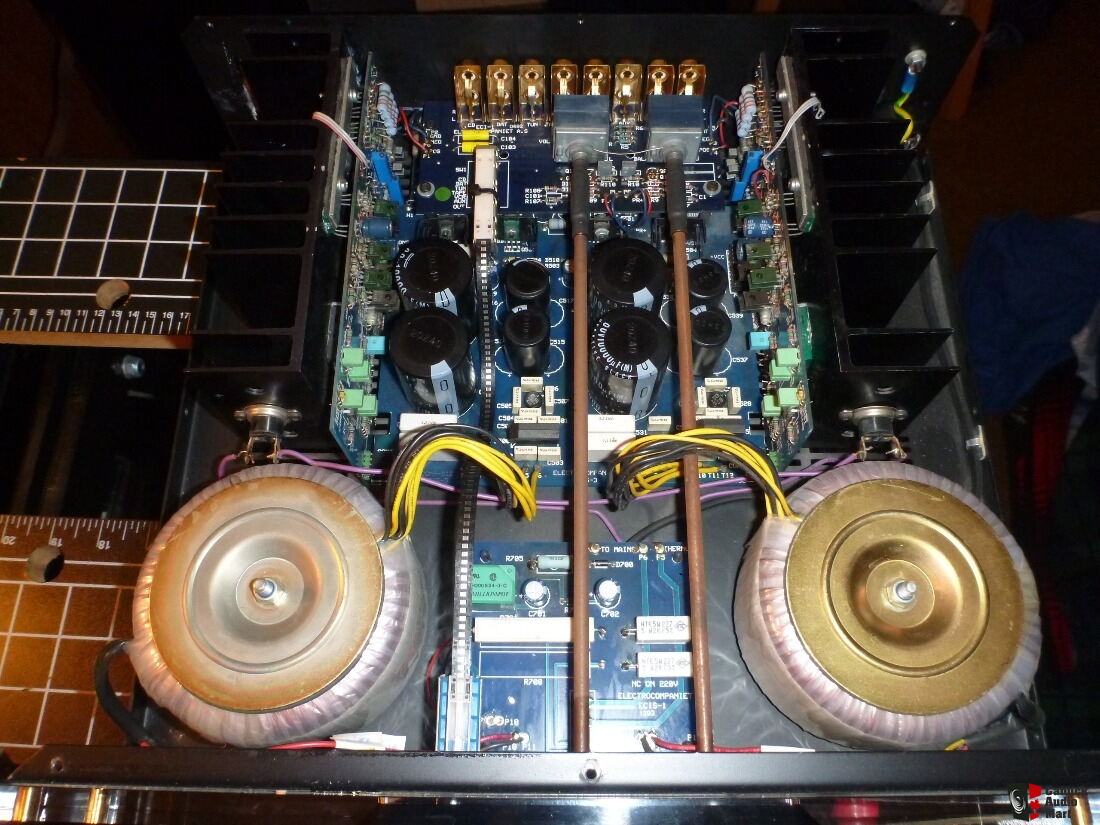 Electrocompaniet ECI 1 integrated amp Photo #1930859 - UK Audio Mart