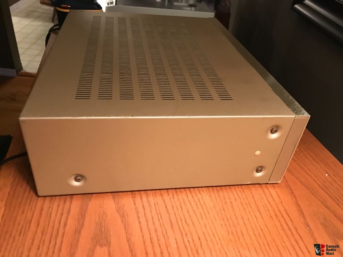 1982 Marantz PM550DC 18lb Power Amp 65 WPC not perfect read Photo ...