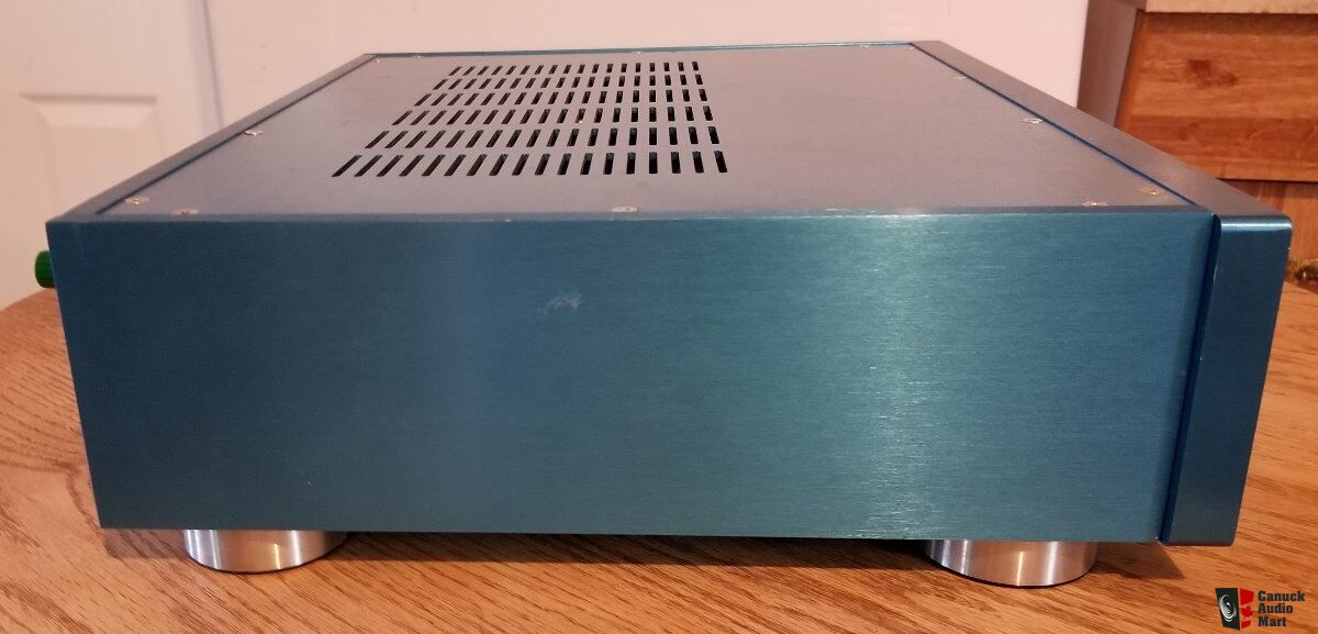 Custom Canadian built Tube Preamp - Frogge Audio - "Super Blue ...