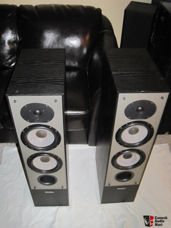 Paradigm 7SE Mk3 Speakers in Excellent Condition Photo #195458 - Canuck ...