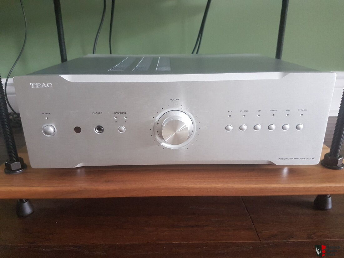 TEAC AI-2000 Integrated Amplifier 180 watt For Sale - Canuck Audio Mart