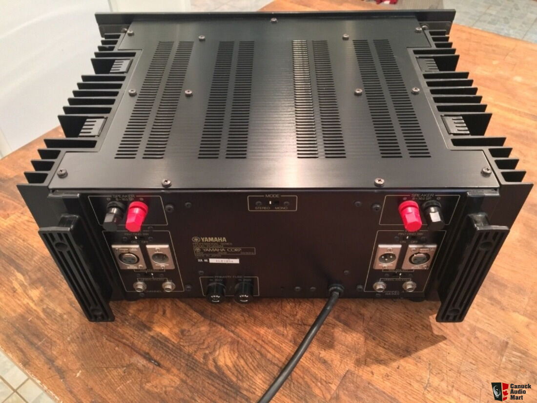 Very very nice Yamaha PC2002M power amplifier can ship ww
