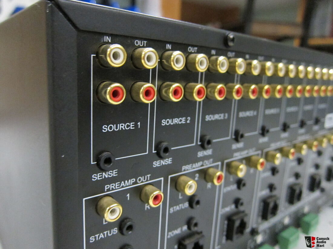 Xantech multi-channel amplifier (Muraudio 8x8) Photo #1972101 - UK ...