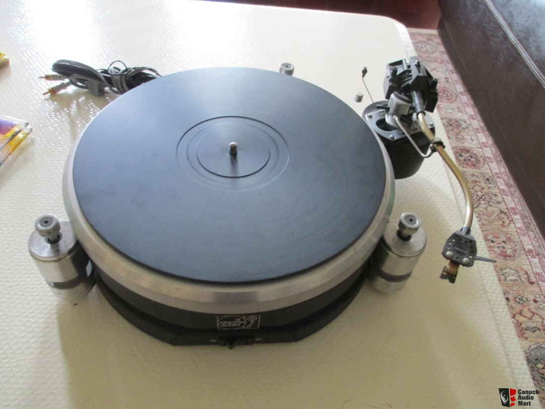 Ariston Transcription turntable Photo #1983069 - Canuck Audio Mart