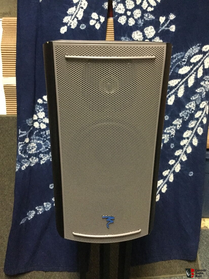 Focal / JM Lab 806 Cobalt bookshelf speakers Photo #1987509 - UK Audio Mart