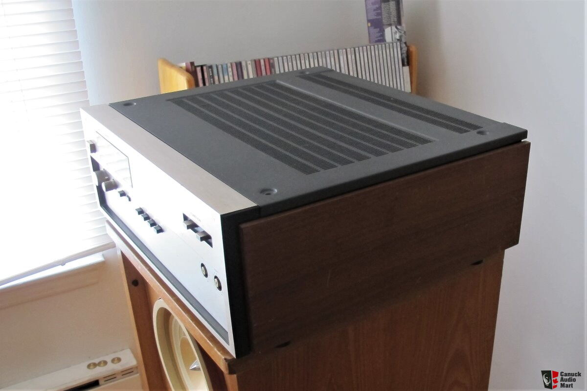 Sony TAN-8250 power amplifier - GOOD !!! Photo #1994707 - US Audio Mart