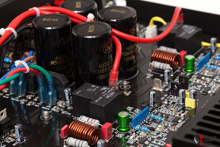 Hegel Music Systems H80 Integrated Amplifier-DAC - with optional RC8 ...