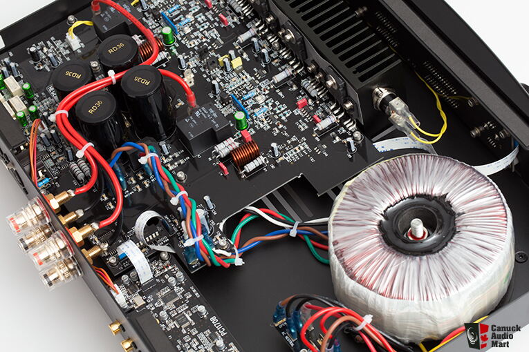 Hegel Music Systems H80 Integrated Amplifier-DAC - with optional RC8 ...