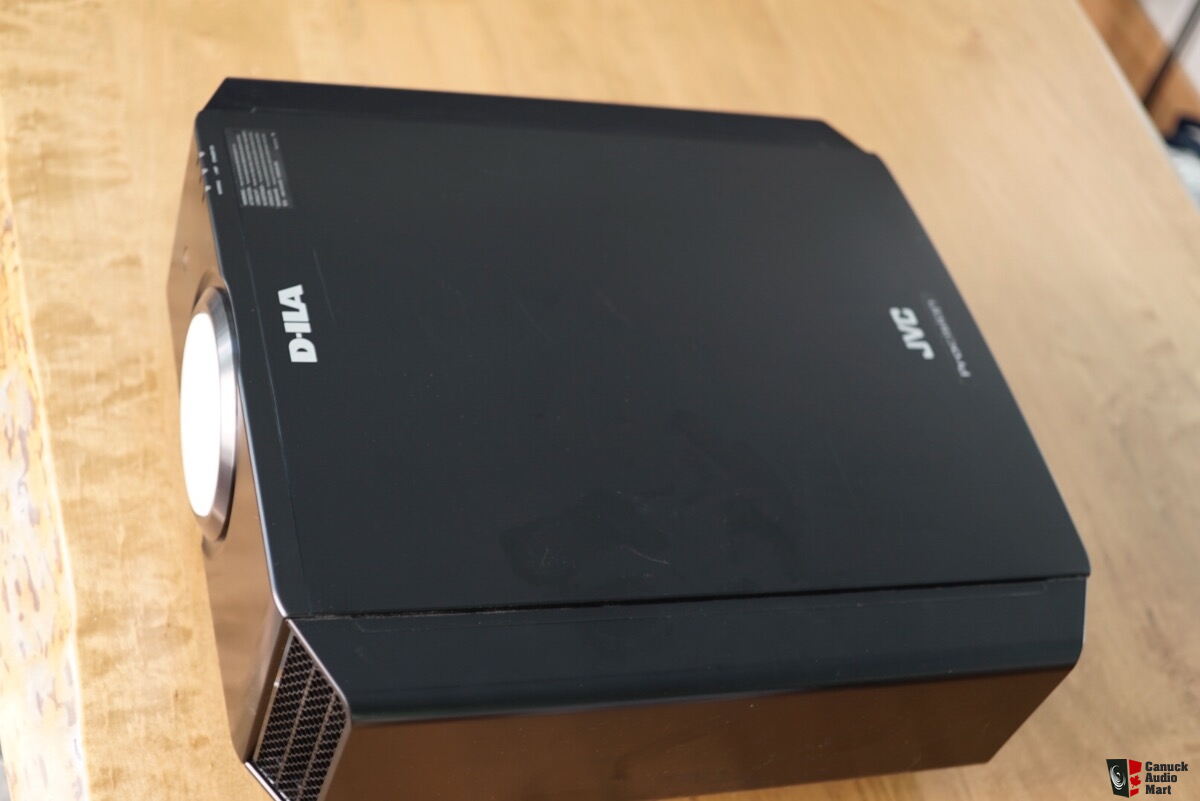 JVC DLA-X30 Projector Photo #2000516 - Canuck Audio Mart