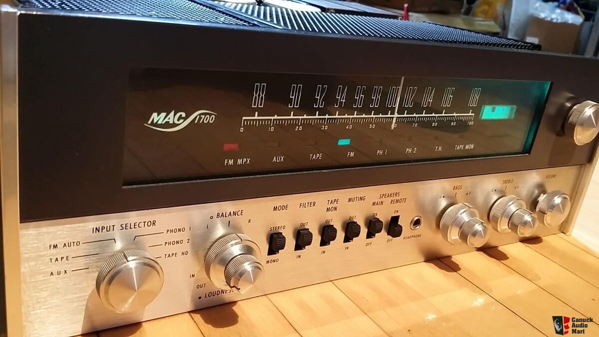 Mcintosh MAC 1700 Z series vintage receiver For Sale - Canuck Audio Mart
