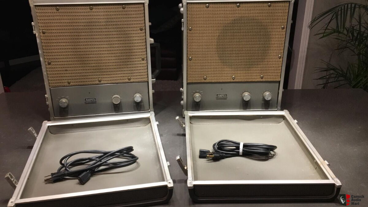 Ampex A692 Vintage Suitcase Tube Amps - 2 Units - Working For Sale ...