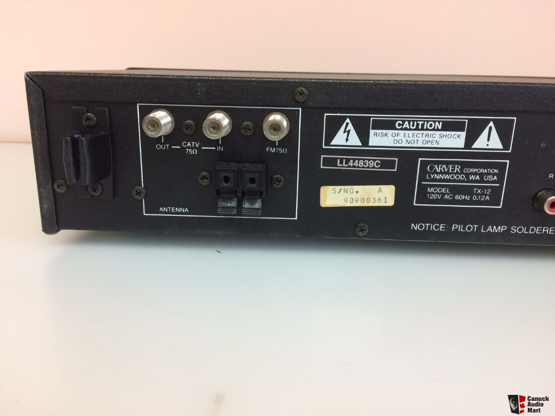 Carver TX-12 TUNER. SERVICED!! Photo #2005353 - Canuck Audio Mart