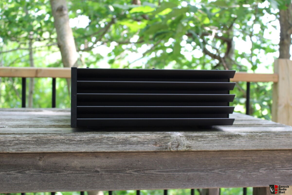 First Watt SIT 2 amplifier Photo #2005483 - Canuck Audio Mart