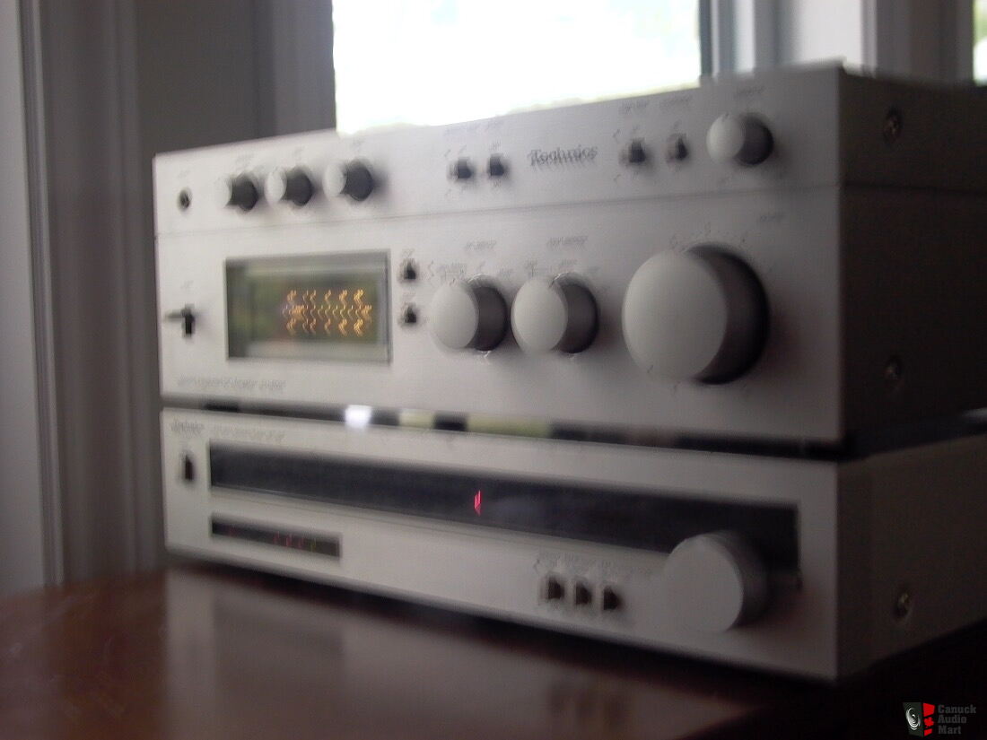 Technics SU-8055 amp & ST-S2 tuner Photo #2012241 - US Audio Mart