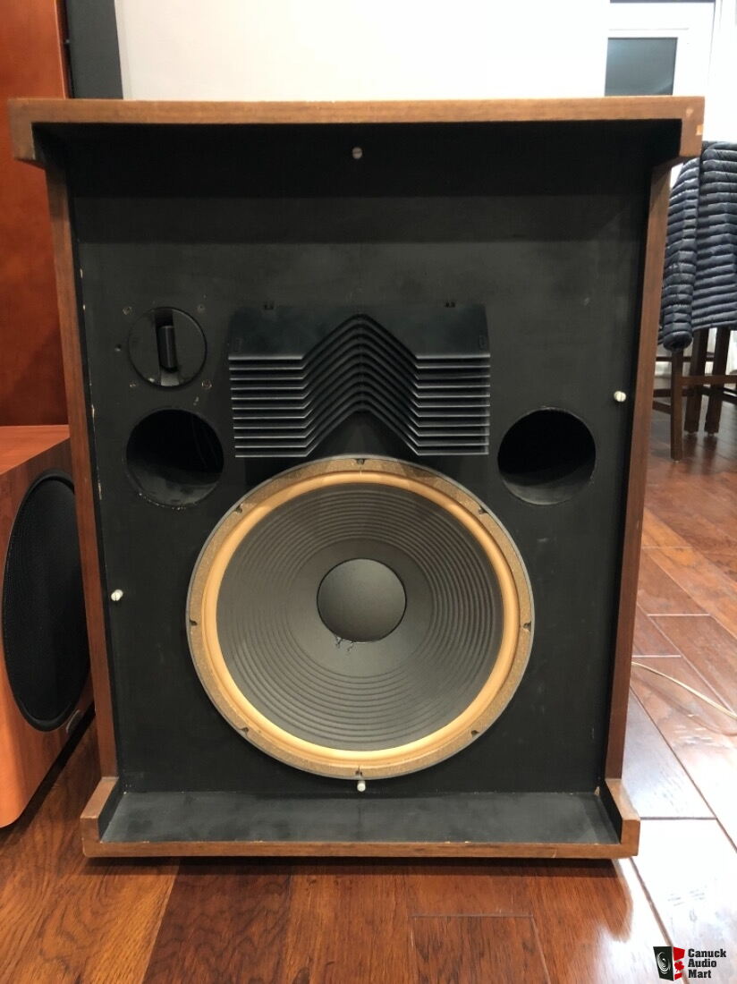 JBL model 4320 Studio Moniter speakers Photo #2024868 - Canuck Audio Mart