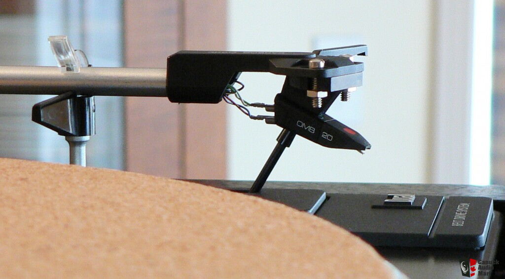Dual CS 505-3 belt driven turntable Photo #202856 - Canuck Audio Mart