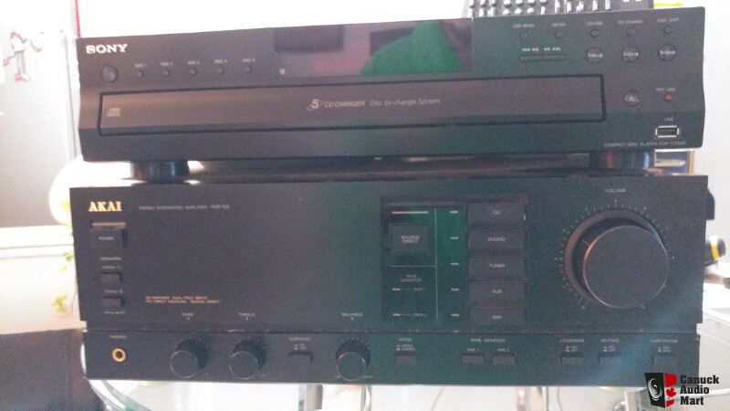 Akai AM-52 + Sony CDP-CE500 Photo #2032186 - Canuck Audio Mart
