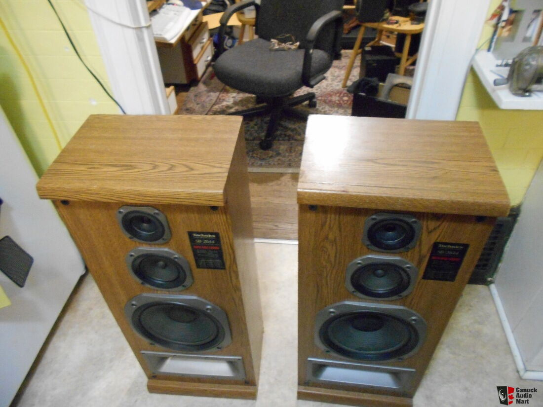Technics SB-2844 3-Way Floor-Standing Horn Loaded Loudspeakers Photo ...