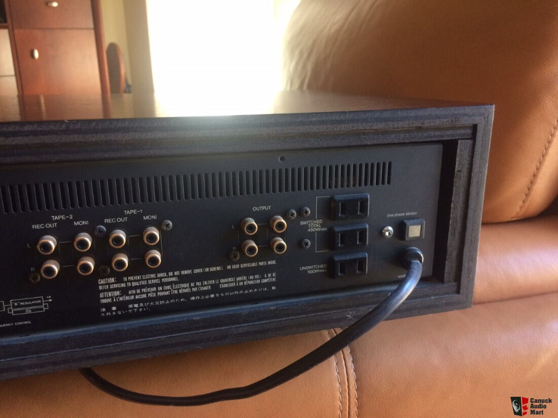 Luxman C-300 preamplifier Photo #2040946 - Canuck Audio Mart