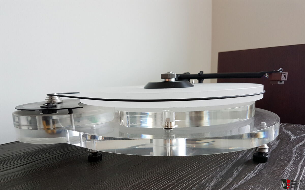Roksan Radius 5 Turntable with Rega 250 TA, Grado Platinum II or Denon ...