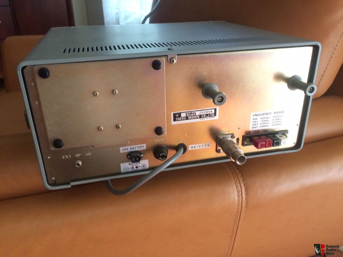 Yaesu Musen FRG-7 Shortwave Communications Receiver Photo #2046840 - UK ...