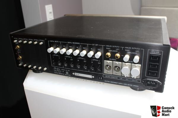 Accuphase DC-300 Photo #2053997 - UK Audio Mart