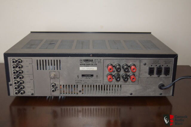 Yamaha AX400U Natural Sound Stereo Amplifier Photo #2054086 - Canuck ...