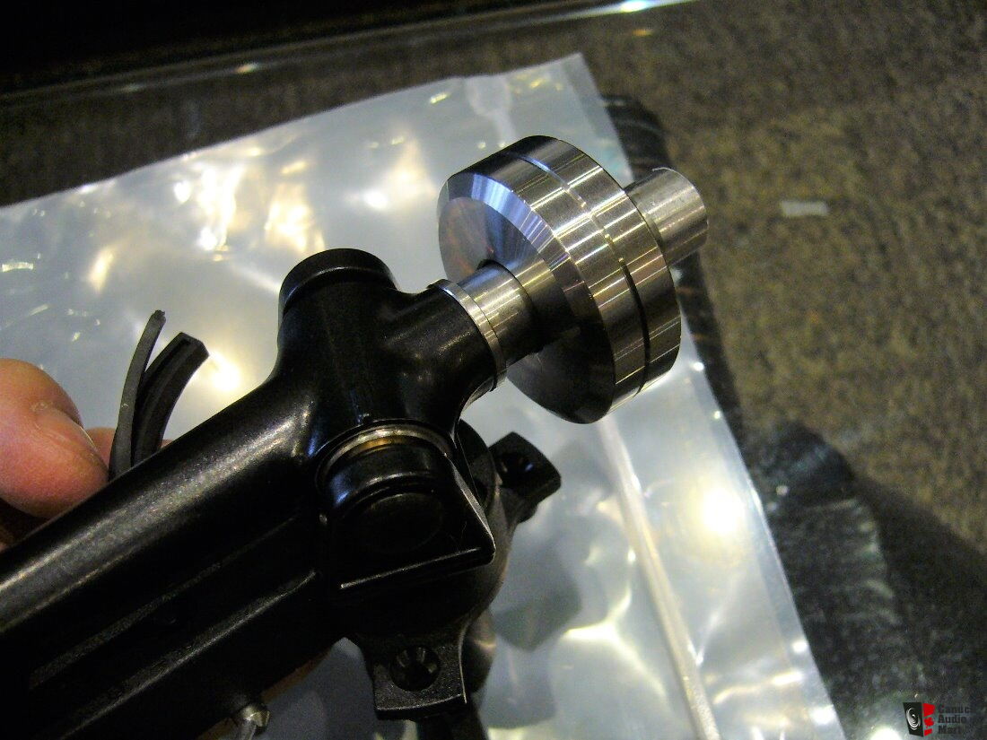 Acoutic Solid WTB-370 (Tweaked Rega) arm(Reduced)