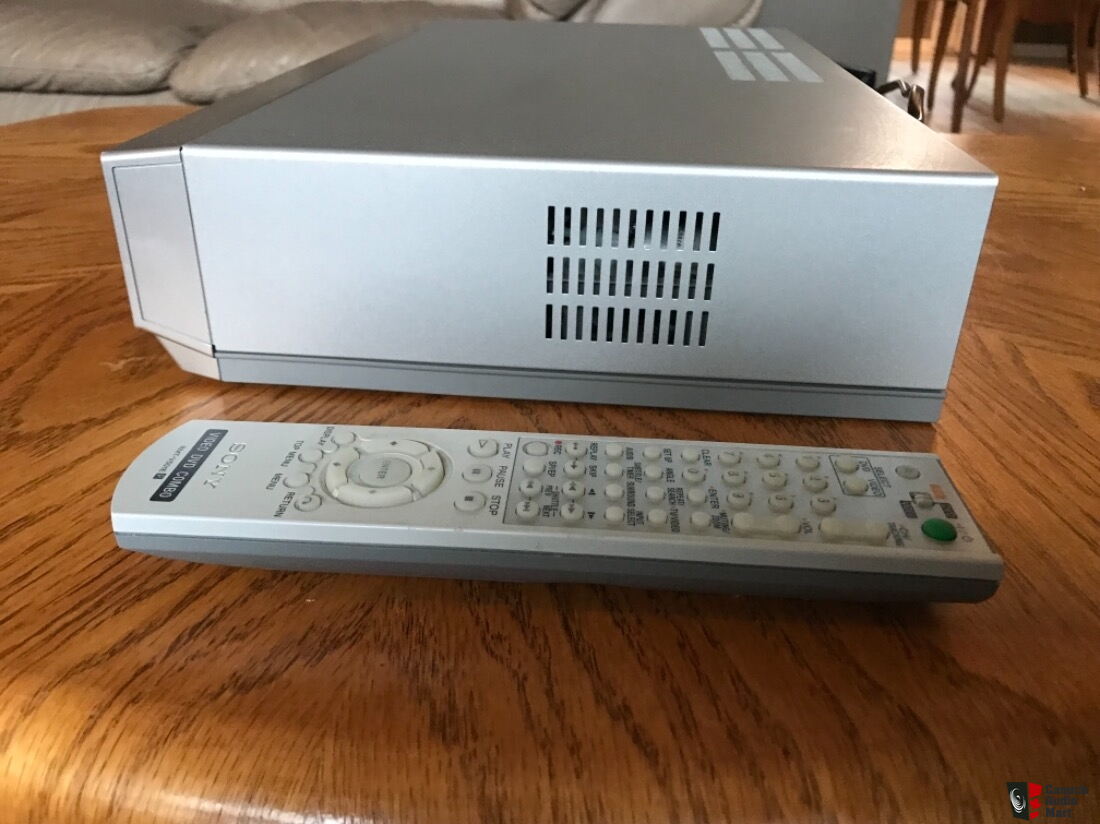 SONY SLV-D370P DVD Player VIDEO CASSETTE RECORDER VCR VHS player Combo ...