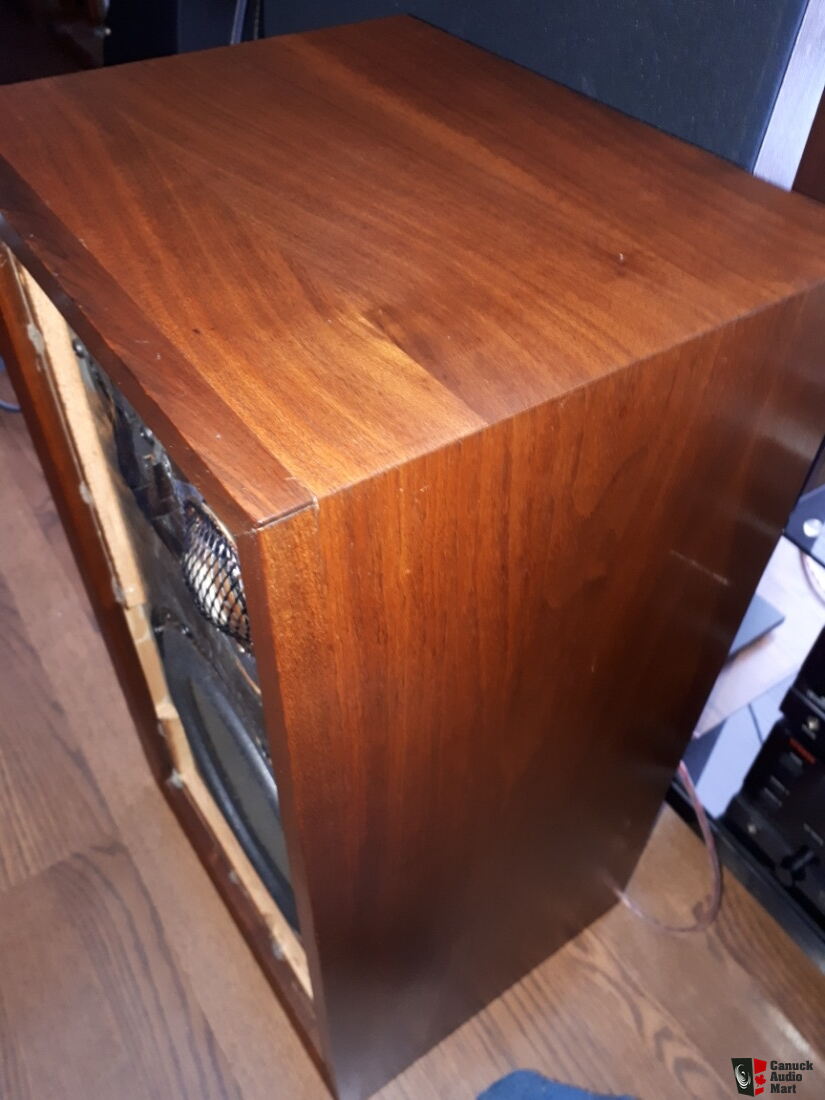 Legendary AR Speakers! AR3A / AR4X Photo #2076374 - Canuck Audio Mart