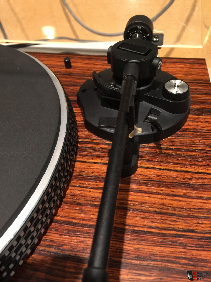 Vintage Rotel RA-714 amplifier and RP-1001 direct drive turntable Photo ...