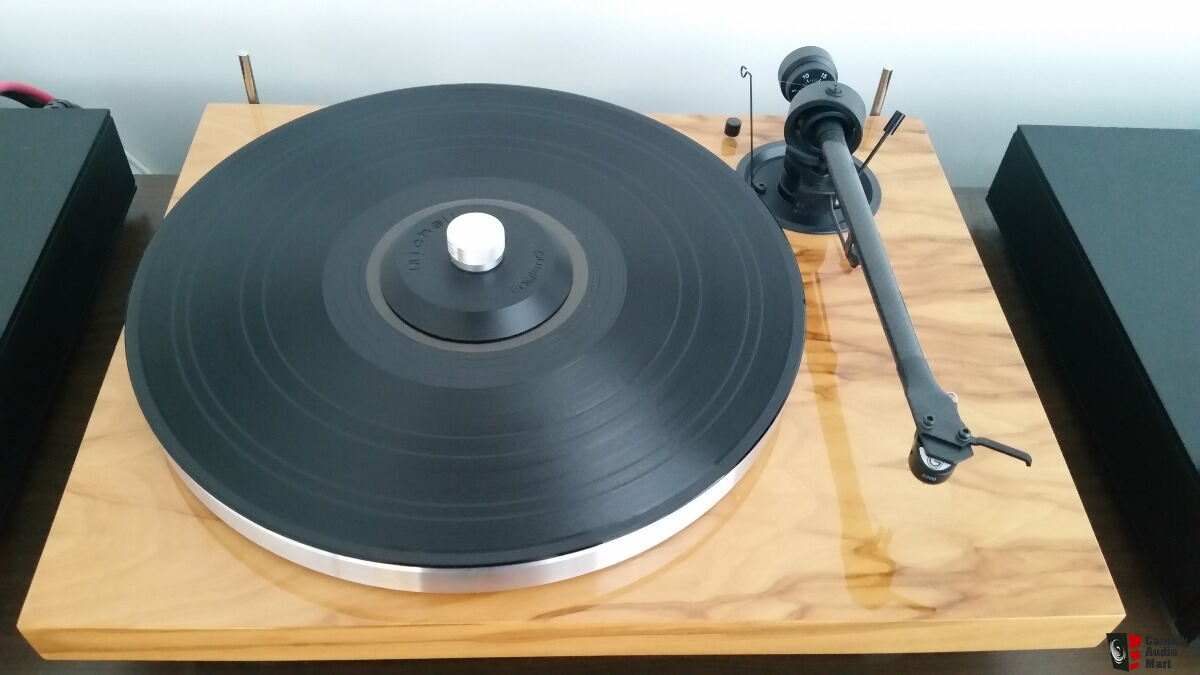 Pro-Ject Xpression Classic w/Speedbox & Upgraded PSU & Goldring 2200 ...