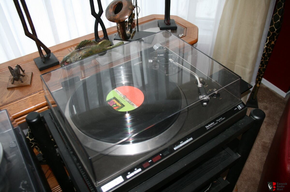 Technics SL 1310 MK II turntable For Sale - Canuck Audio Mart