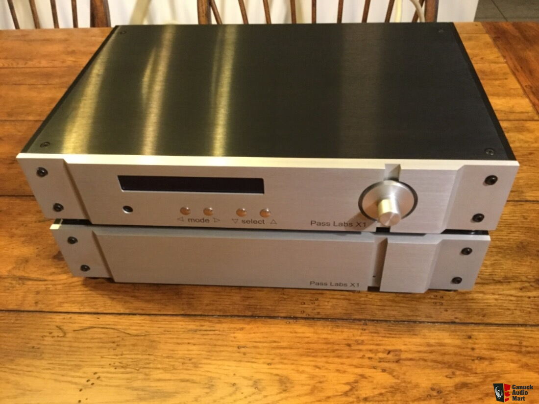 Pass Labs X1 Line Stage Preampliier Photo #2086282 - UK Audio Mart
