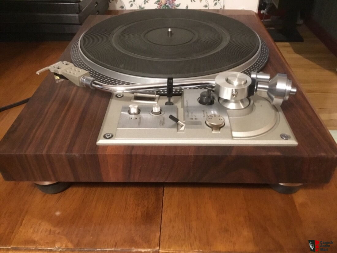 Pioneer PL-518 direct drive turntable, custom walnut veneer Photo ...