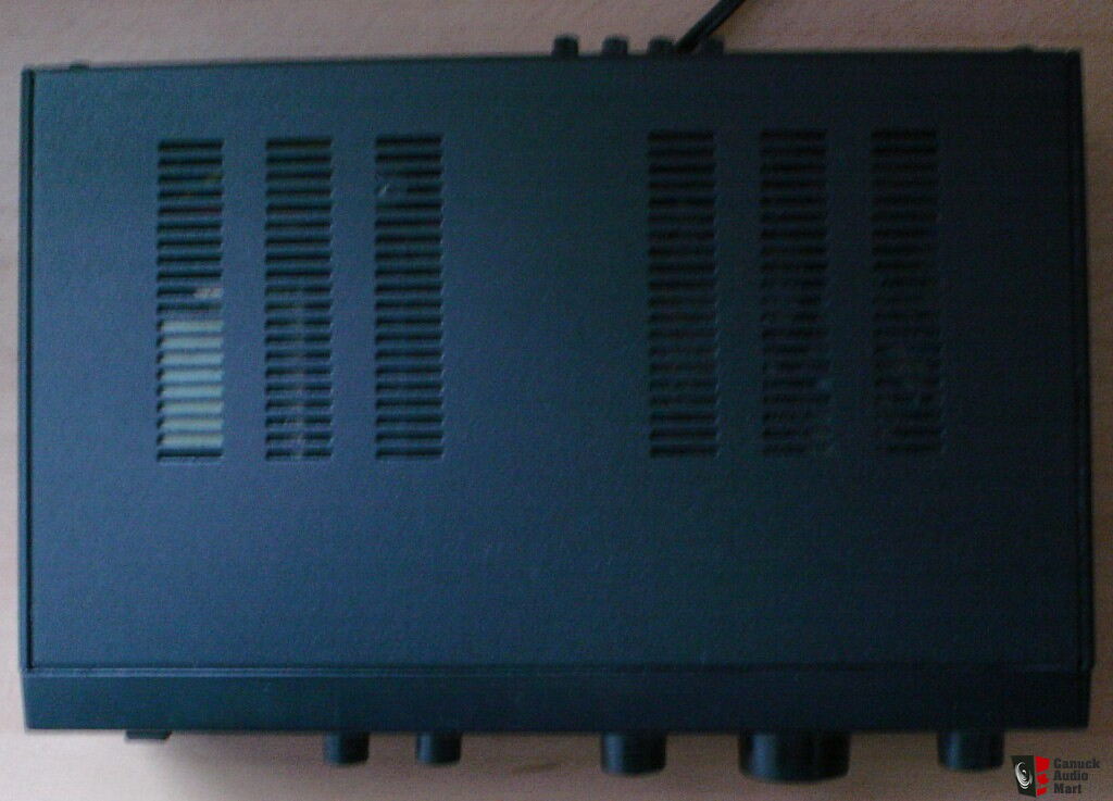 Realistic STA-20 AM/FM Stereo Receiver + 2 Athena Technologies WS-15 ...