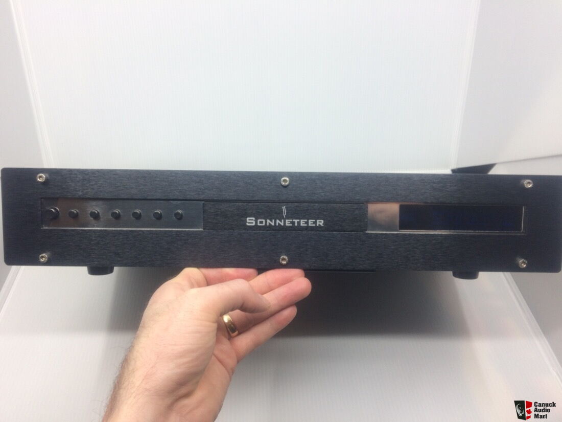 Sonneteer Alabaster Integrated Amp & Bronte CD player Photo #2100898 ...