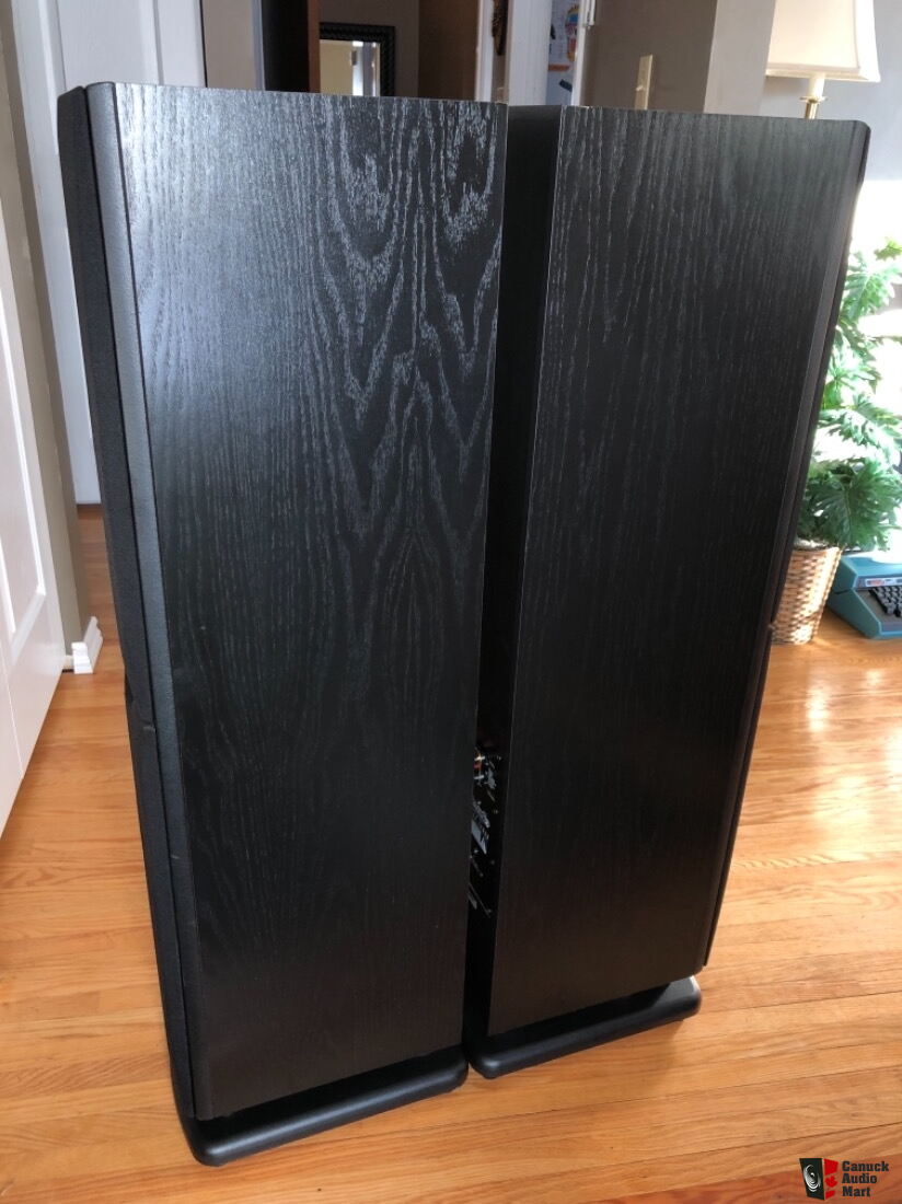 Near Mint POLK AUDIO RT1000i 65lbs each with Powered 6.5" Subwoofers ...