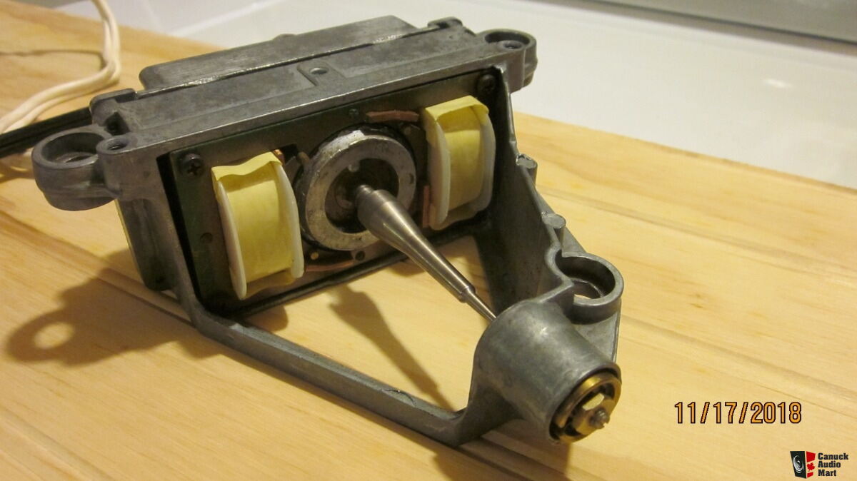 Lenco L75/L78 60Hz motor Photo #2113785 - Canuck Audio Mart