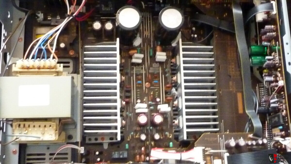 Yamaha AX-592 Integrated Amplifier Photo #2114156 - Canuck Audio Mart