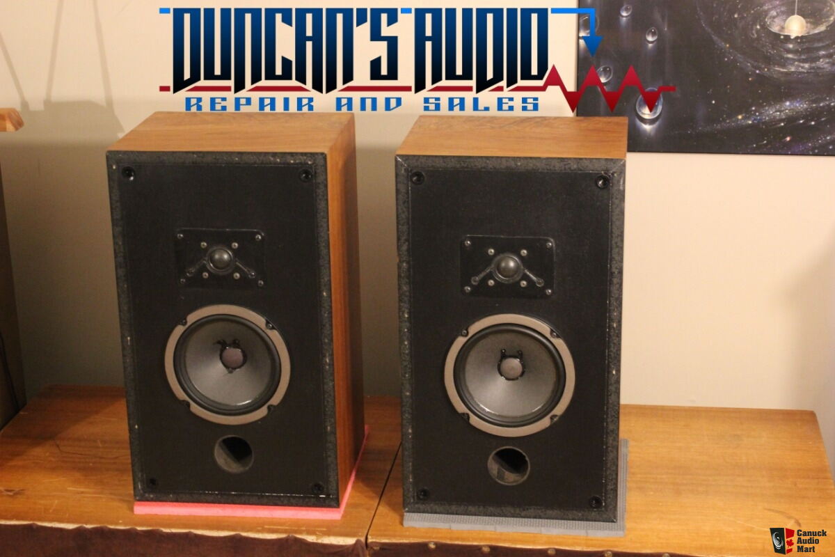 Thiel Model 02 Bookshelf Speakers Photo #2117378 - UK Audio Mart