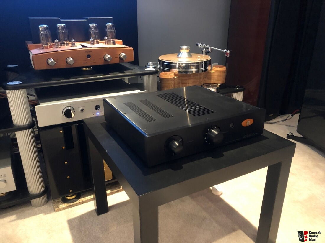 Unison Research Unico Primo Hybrid Integrated Amp - URBANE AUDIO Dealer ...