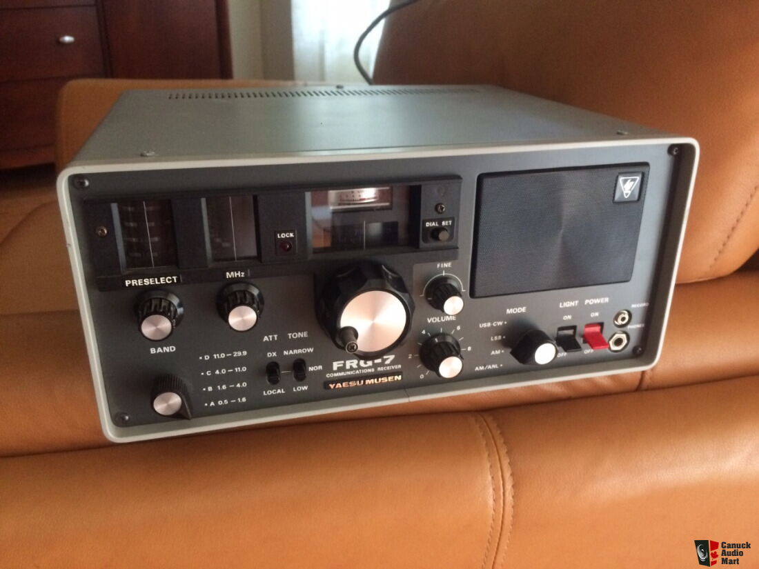 Yaesu Musen FRG-7 Shortwave Communications Receiver Photo #2128040 - UK ...