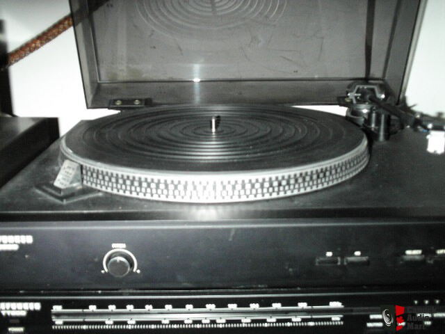TURNTABLE TELEFUNKEN TS200 DIRECT DRIVE Photo #213386 - Canuck Audio Mart