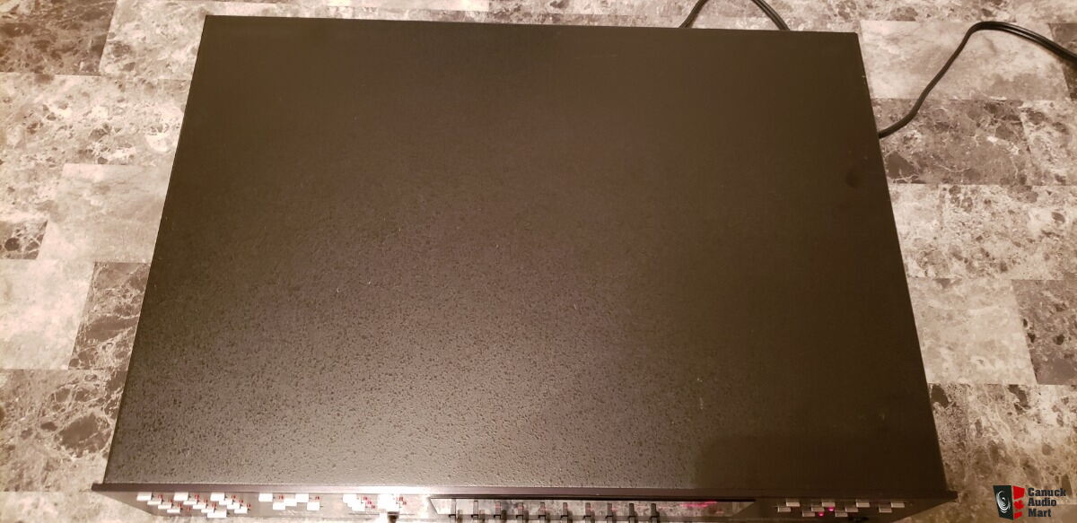 DBX 10/20 Computerized Equalizer Analyzer Excellent Condition Photo ...